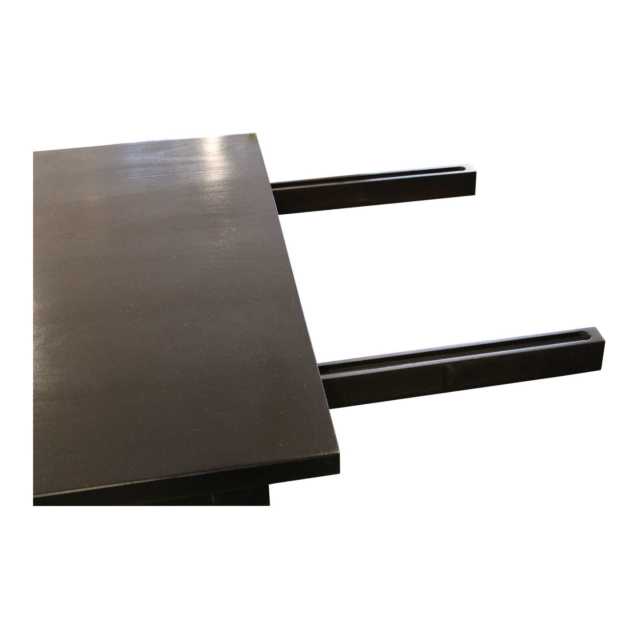 Sabre Leg Dining Table – Mortise & Tenon