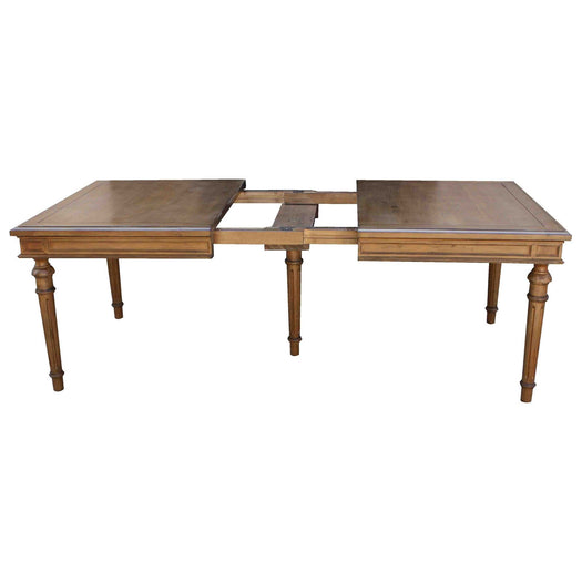 Classic Colonial Fluted Leg Dining Table With Center Extension ...