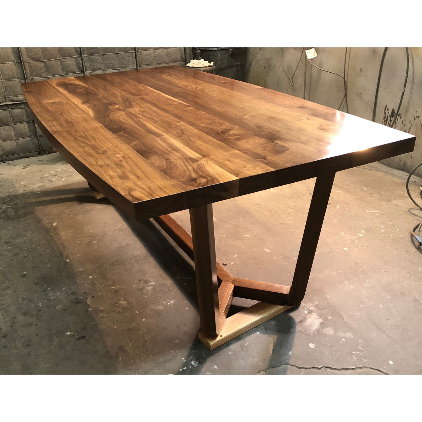 Contemporary Walnut Dining Table – Mortise & Tenon
