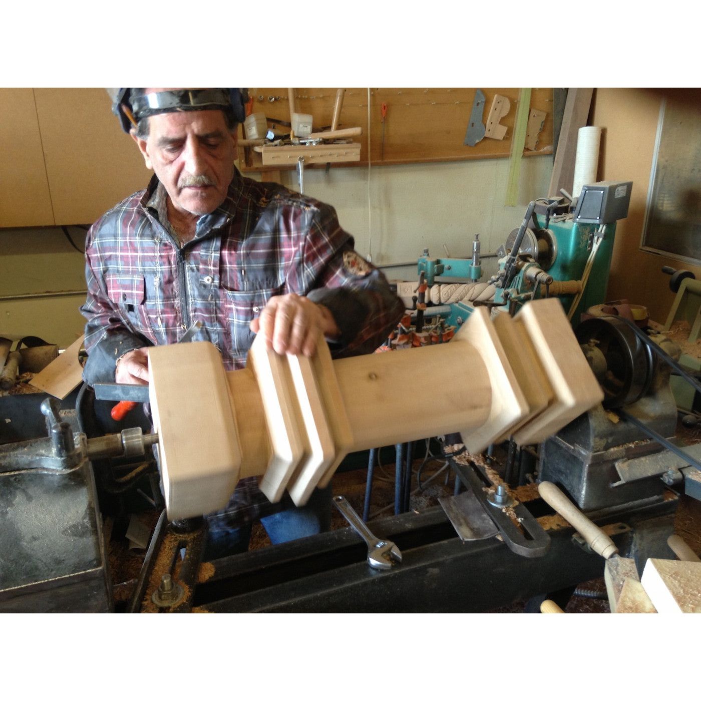 Tony's Wood Turning Making Custom Dining Table Legs – Mortise & Tenon