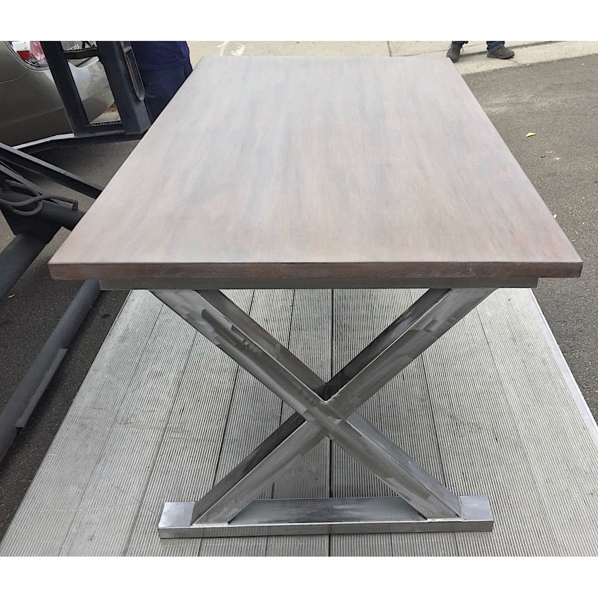 White Oak X Base Dining Table – Mortise & Tenon